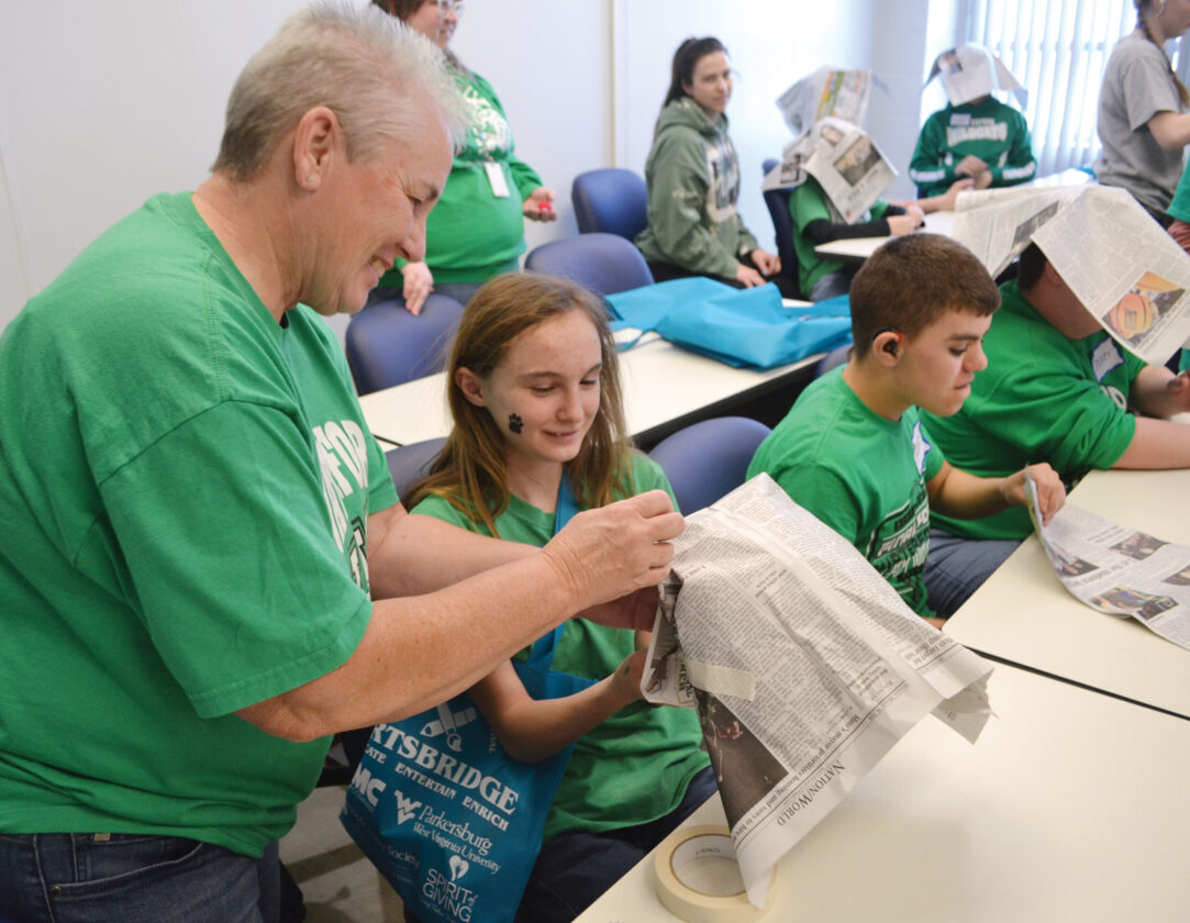 Hearts and Crafts: Students attend Very Spectacular Arts Festival ...